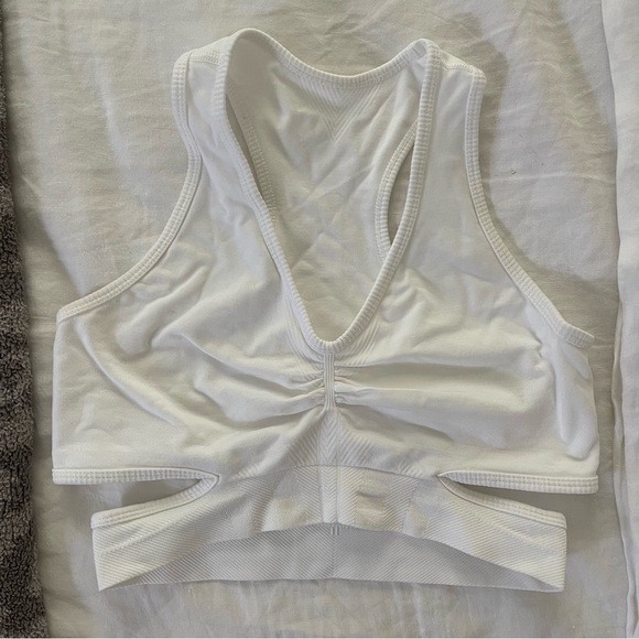 Alphalete | Intimates & Sleepwear | Alphalete Stratus Bra White | Poshmark